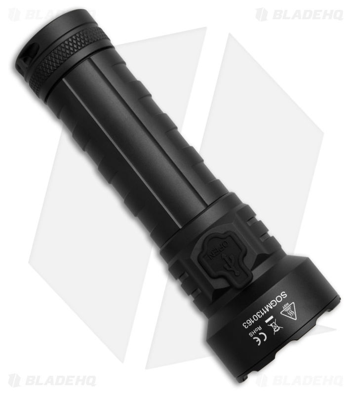SOG M-113 Black Aluminum Flashlight (4000 Lumens)