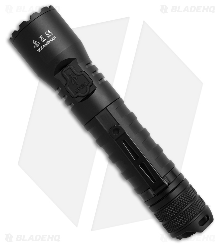 SOG M-48 Black Aluminum Flashlight (2500 Lumens)